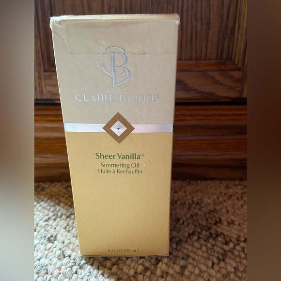 claire burke | Other | 2 Claire Burke Sheer Vanilla Simmering Oil 6 Oz ...